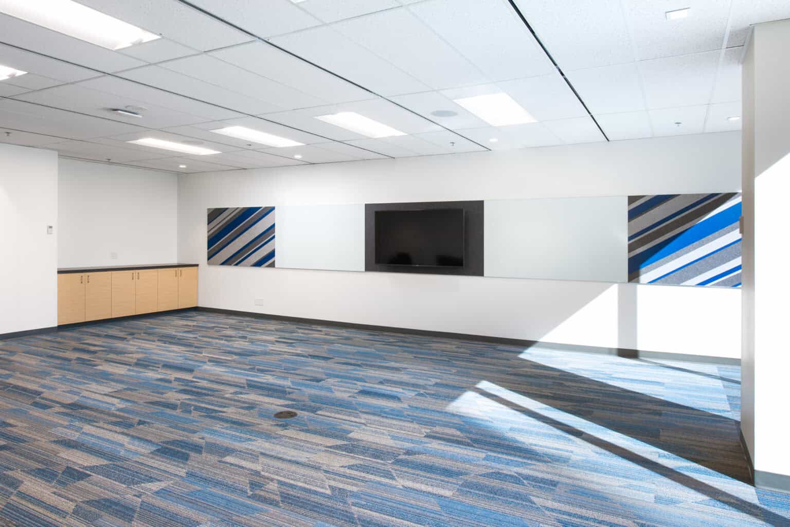 Cadillac Fairview 609 Granville 940 Tenant Amenity Room - SSDG ...