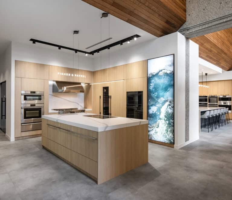 Midland Appliance Abbotsford Showroom - SSDG Interiors Inc.